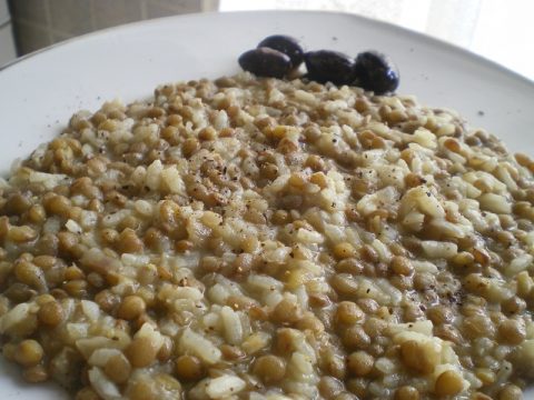 Fakes Moutzentra - Cypriot Lentils with Rice - Kopiaste..to Greek ...