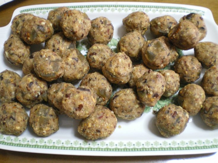 Trouffes (Greek Chocolate Truffles) - Kopiaste..to Greek Hospitality