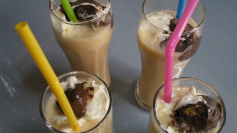 Milkshake with 3 fruit, ice cream and whipped cream - Kopiaste..to ...