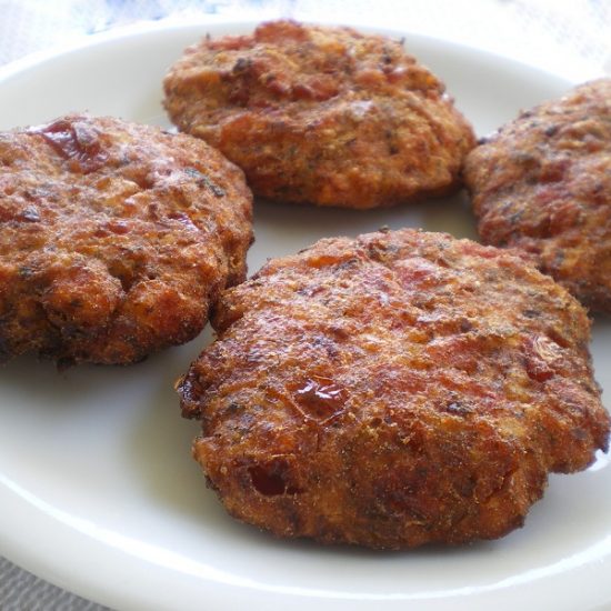 Ntomatokeftedes (Tomato Patties) and Summer escapes: Part I - Evia ...