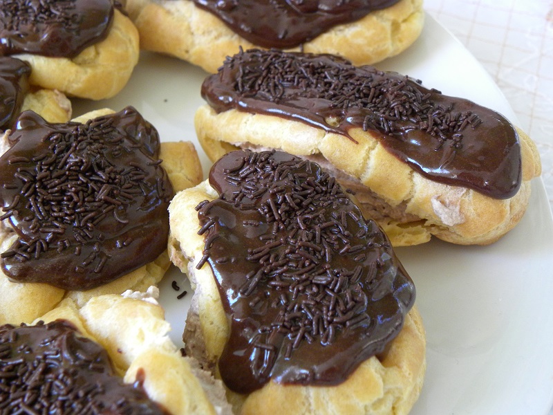 Chocolate Éclairs - Kopiaste..to Greek Hospitality