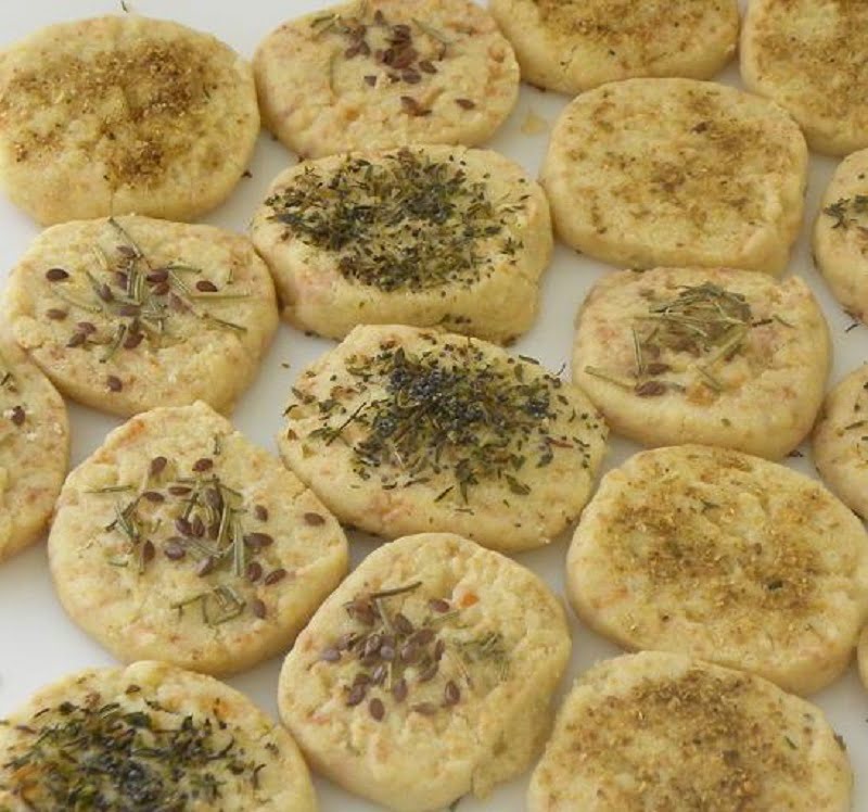 Tyrini Week with Tyrompiskota (Cheesy Savoury Cookies) - Kopiaste..to ...