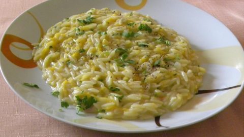 Greek Vegan Aromatic Spinach Risotto - Kopiaste..to Greek Hospitality
