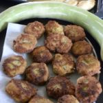 Revithokeftedes and my cat Lisa - Kopiaste..to Greek Hospitality