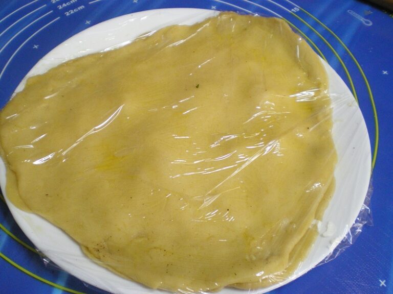 Tiganopsomo (Greek Filled Fried Bread) - Kopiaste..to Greek Hospitality