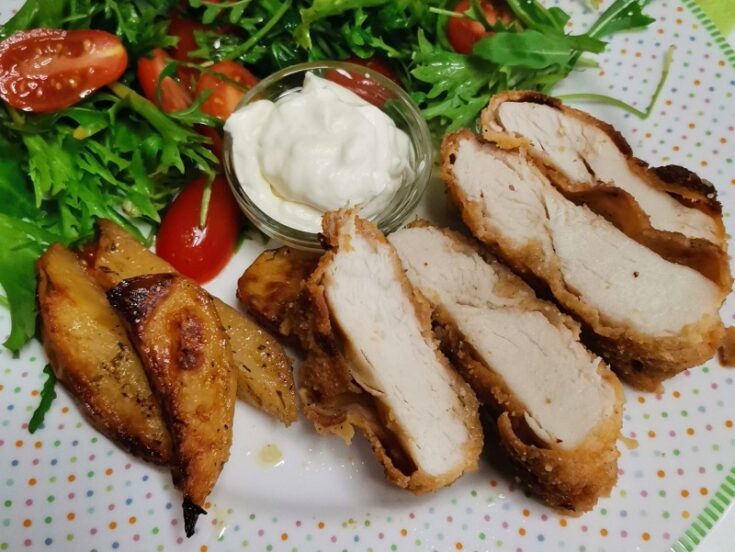 Kotopoulo Pané (Breaded Chicken with Fingerling Roasted Potatoes ...