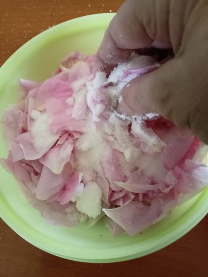 Greek Rose Petal Sweet Preserve - Kopiaste..to Greek Hospitality