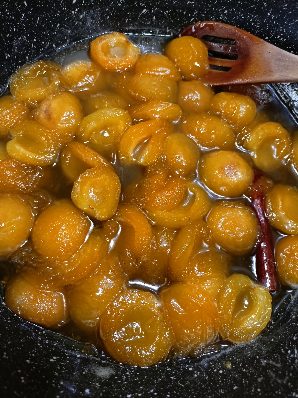 Homemade Apricot Compote - Kopiaste..to Greek Hospitality