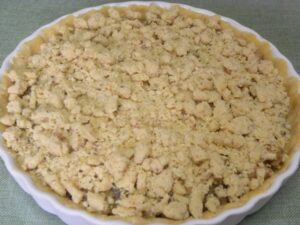 Apple Tart with mixed Nuts Crumble